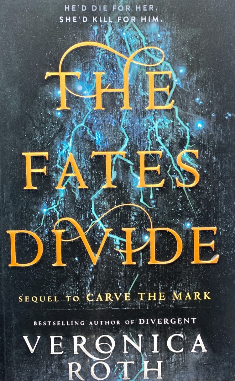 Veronica Roth "The Fates Divide" / Вероника Рот "Судьба" купить | КАРО